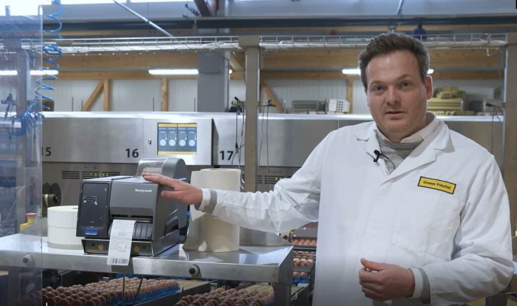 Video: The Ovotrack Egg Grading Solution - Ovotrack